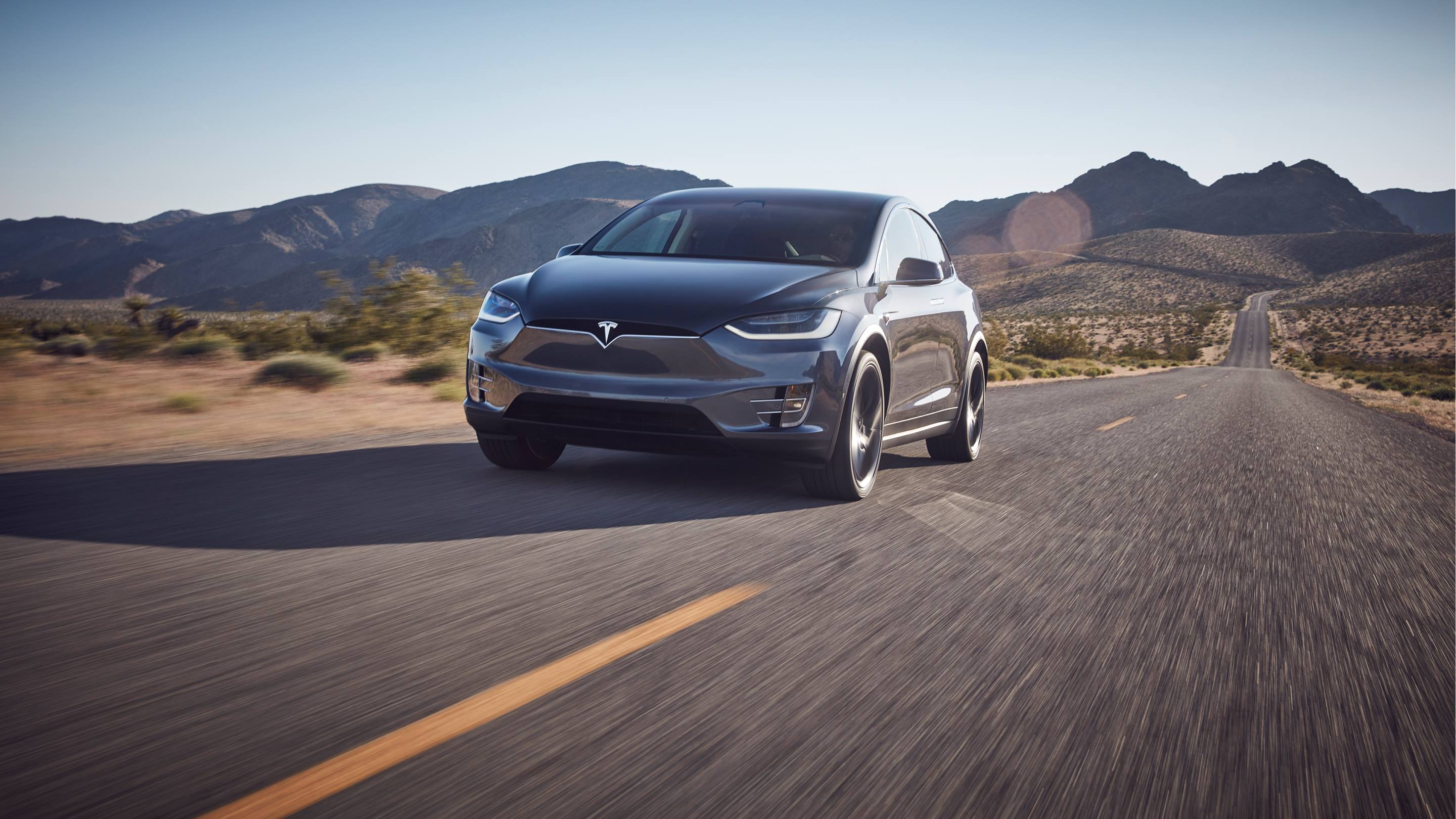 Tesla drops Model S and X from range after sales drop