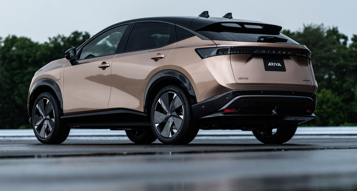 Nissan Ariya Practicality, Boot Space, Interior & Technology | Electrifying