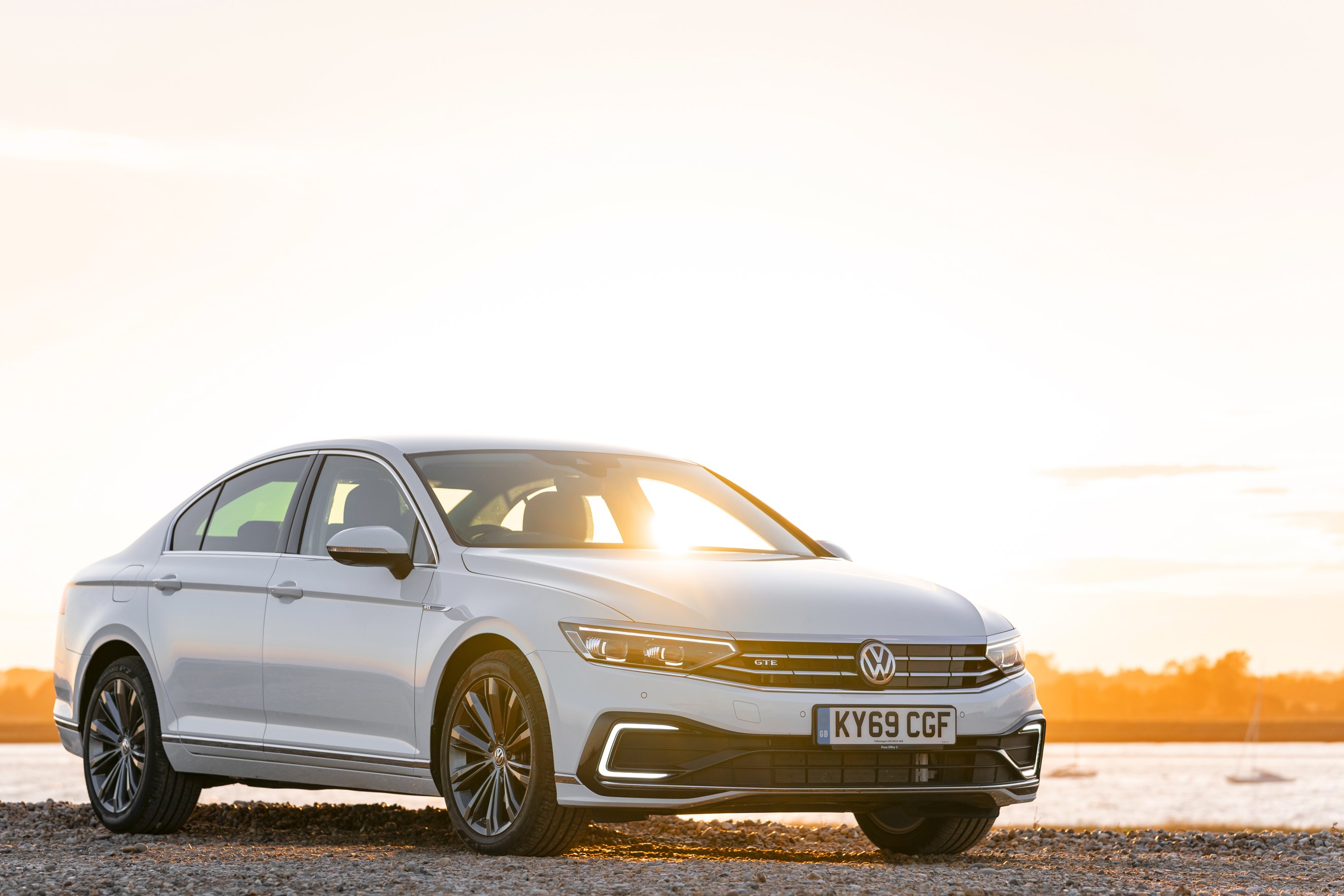 Passat gte advance store