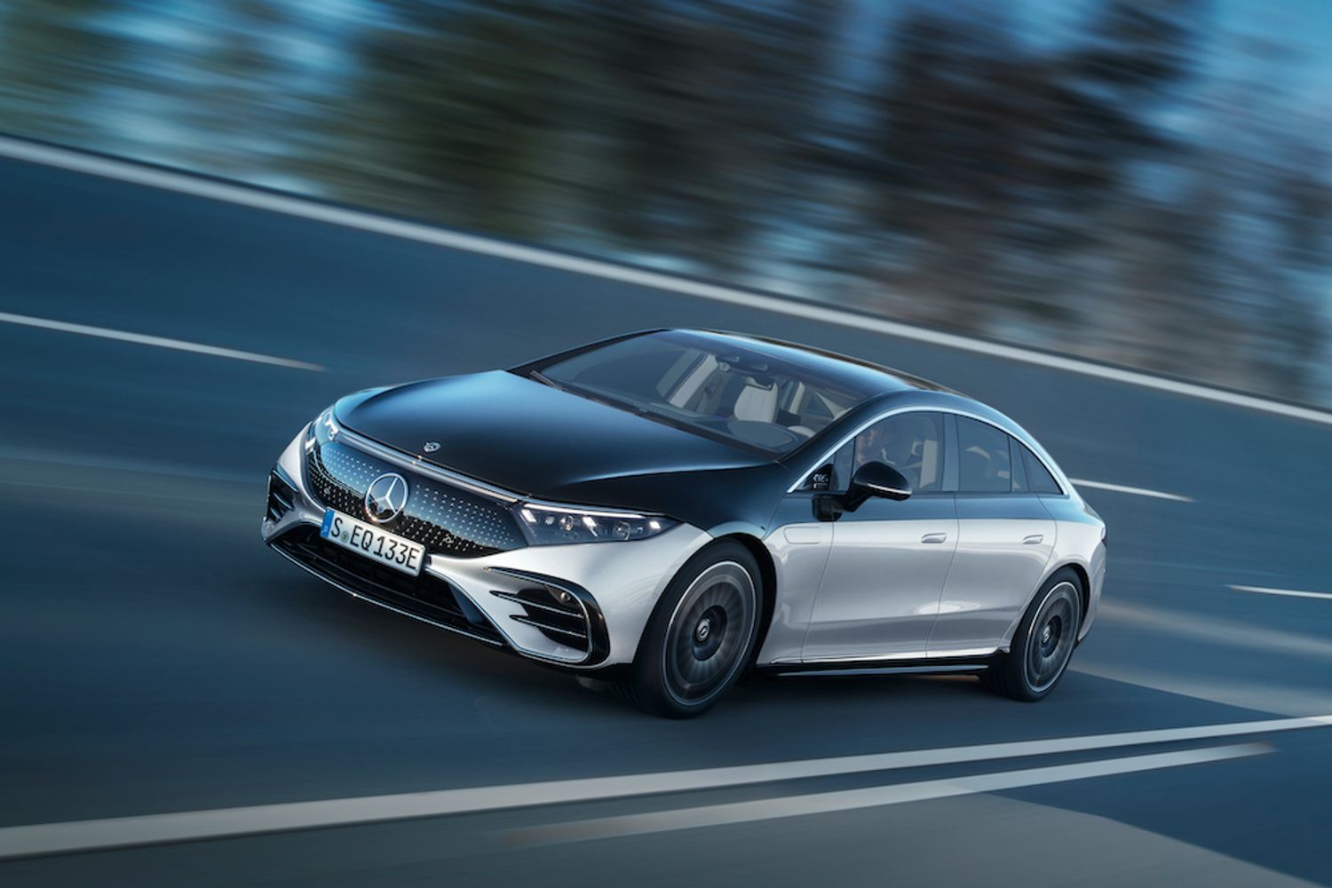 Mercedes EQS Review and Buyers Guide | Electrifying