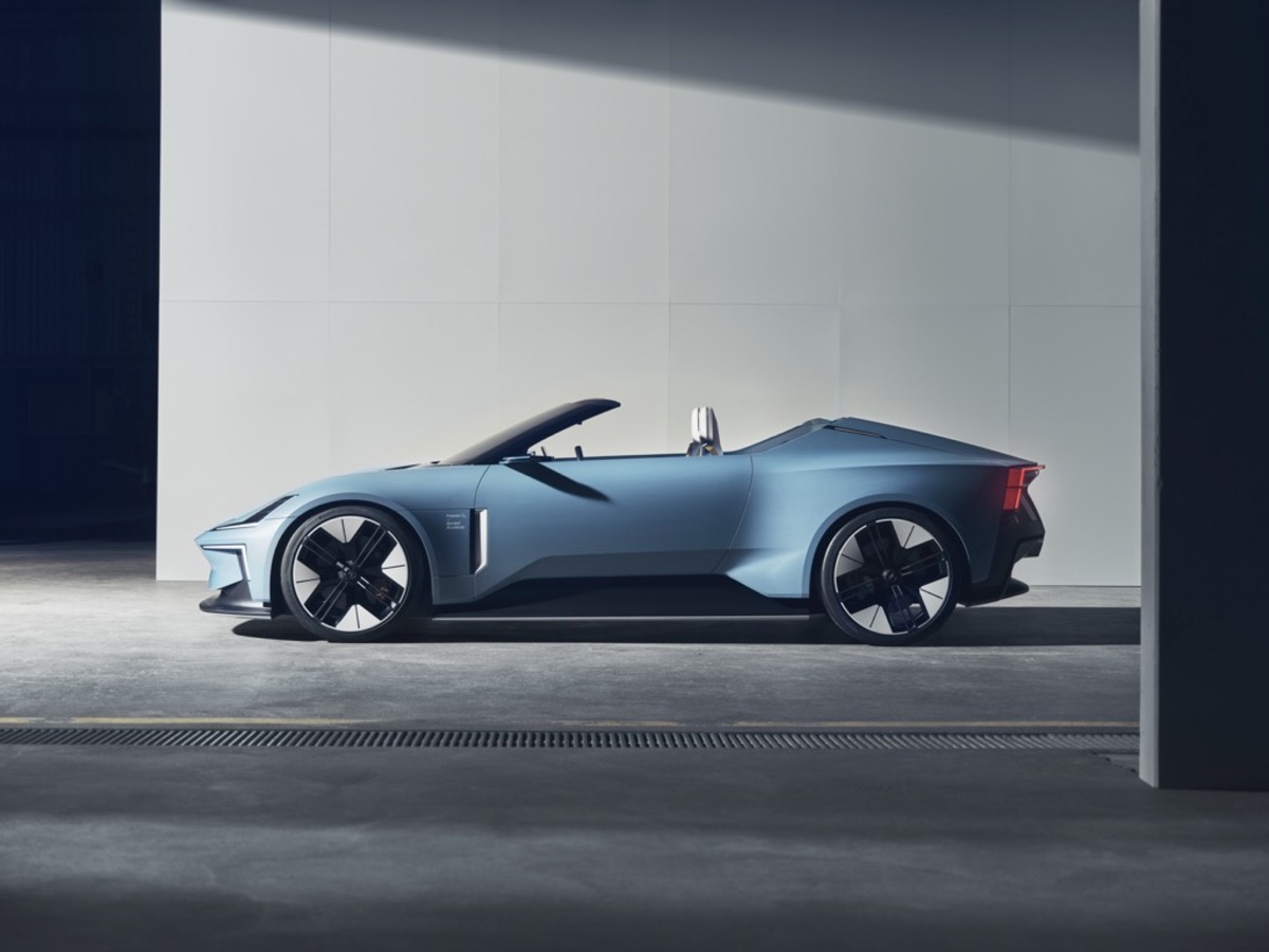 Polestar opens up stunning new O2 concept roadster | Electrifying