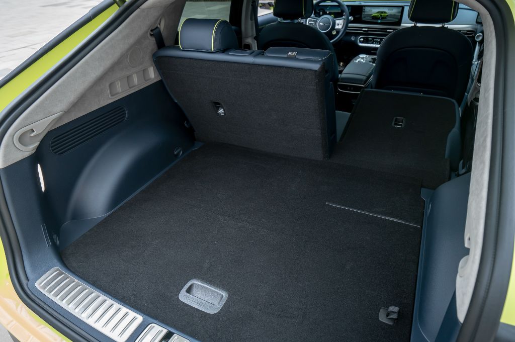 Genesis GV60 Review and Buyers Guide | Electrifying.com
