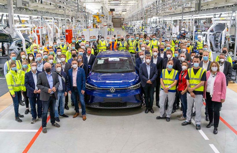 Volkswagen boosts electric car production with new factories | Electrifying
