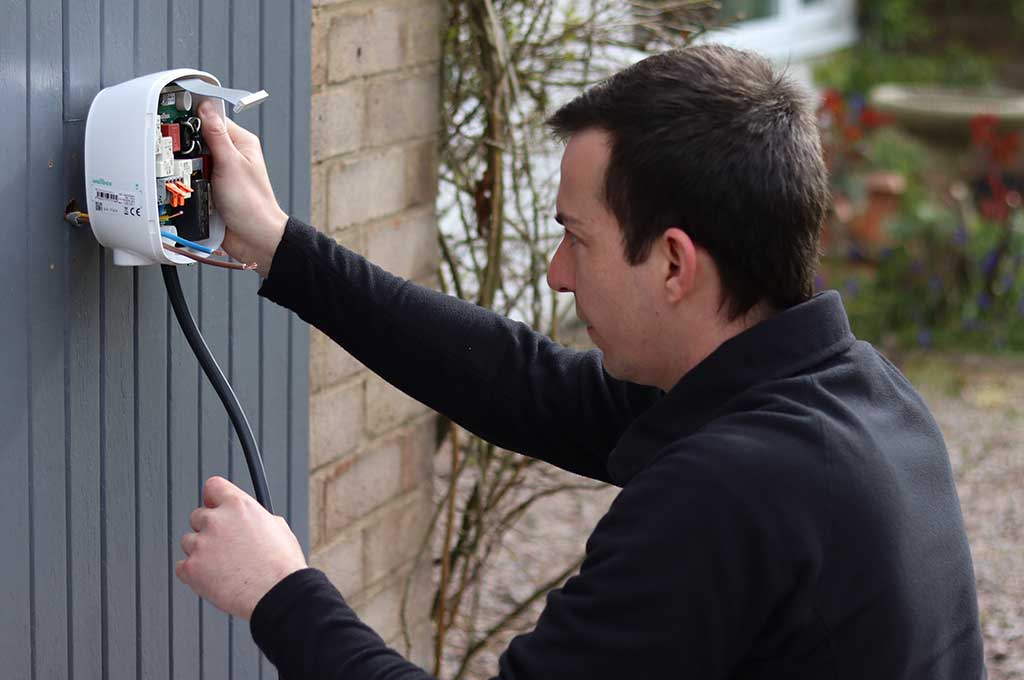 Midlands is the UK home charger hot spot as UK wallbox installations rocket
