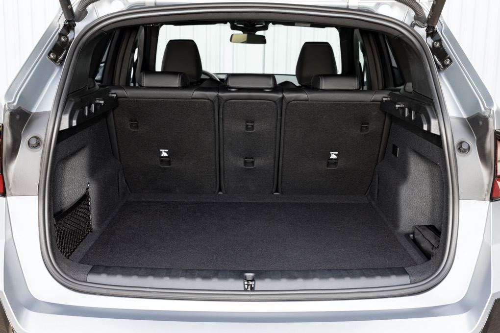 BMW iX1 Practicality and Space Review 2022 | Electrifying.com