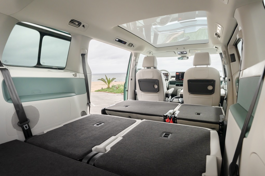 Volkswagen ID.Buzz LWB 7-Seater Preview and Buyers Guide 2023 ...