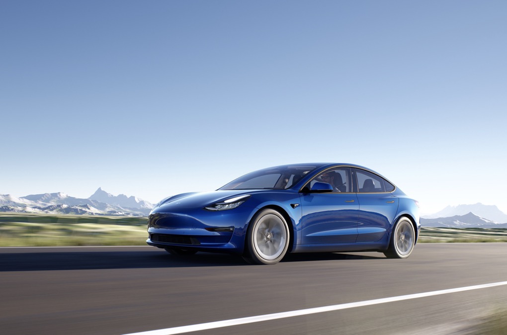 Tesla offers £2,000 ‘scrappage’ on older cars