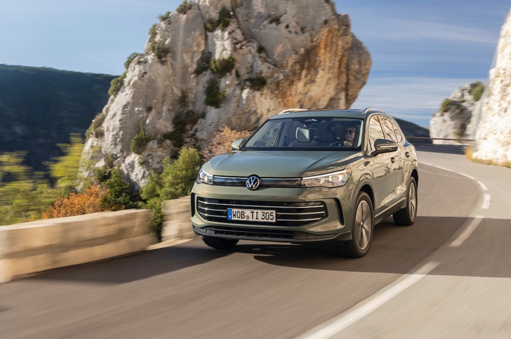 Volkswagen Tiguan eHybrid Review | Electrifying