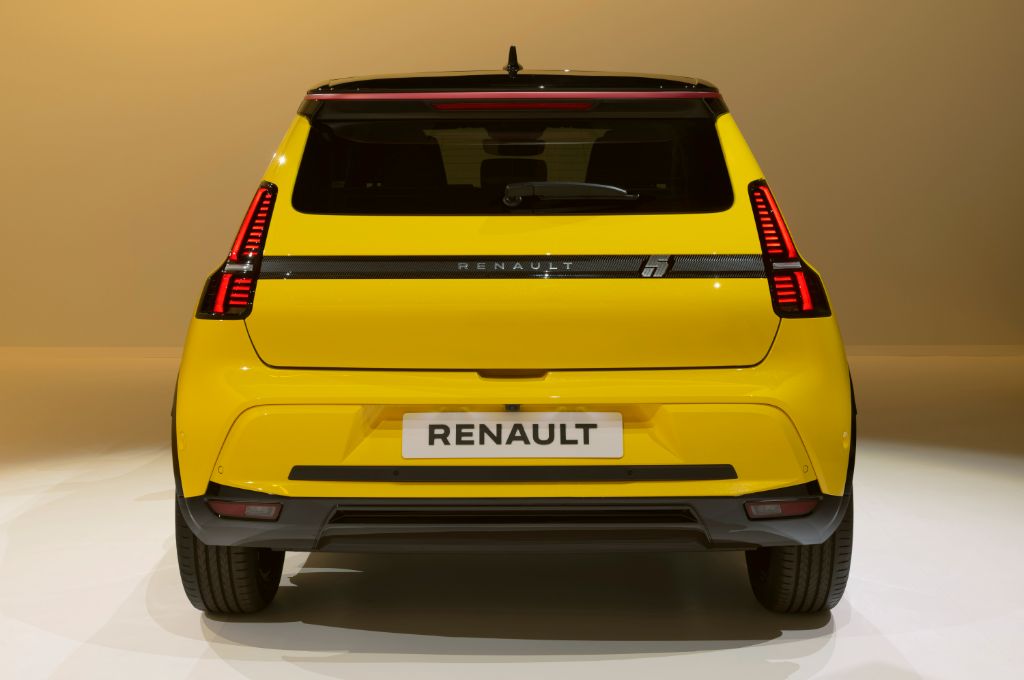 New Renault 5 Electric Preview & Specs - Renault R5 E-Tech | Electrifying