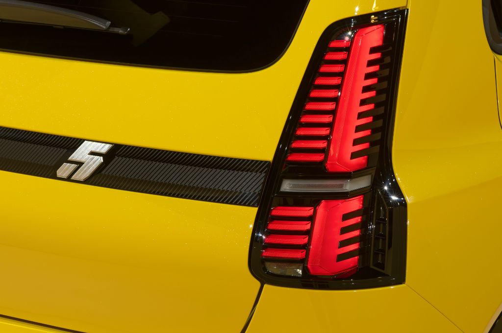 New Renault 5 Electric Preview & Specs - Renault R5 E-Tech | Electrifying