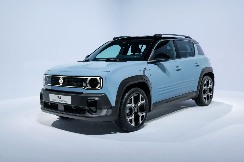 New Renault 4 E-Tech Electric Review: Price, Specs, Range & On Sale ...