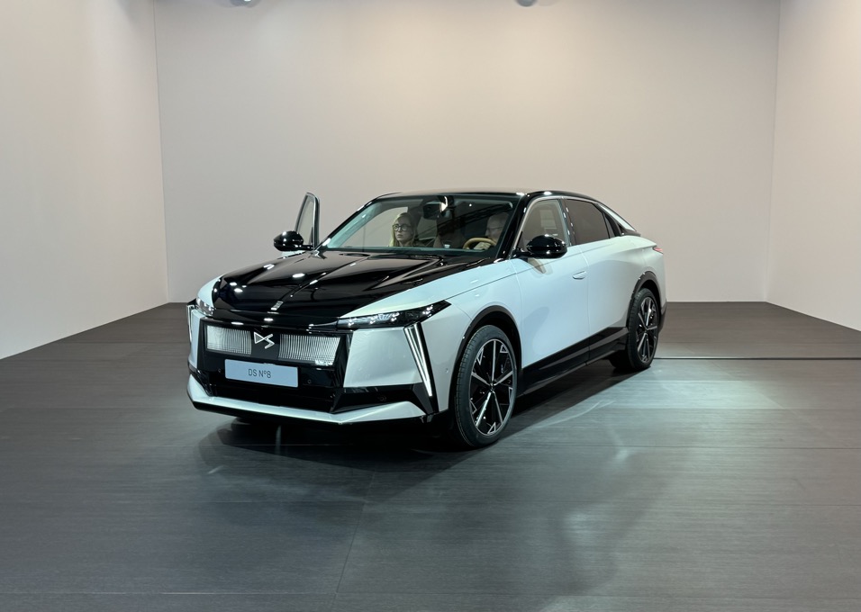 DS No 8 Review & Buying Guide 2025 | Electrifying