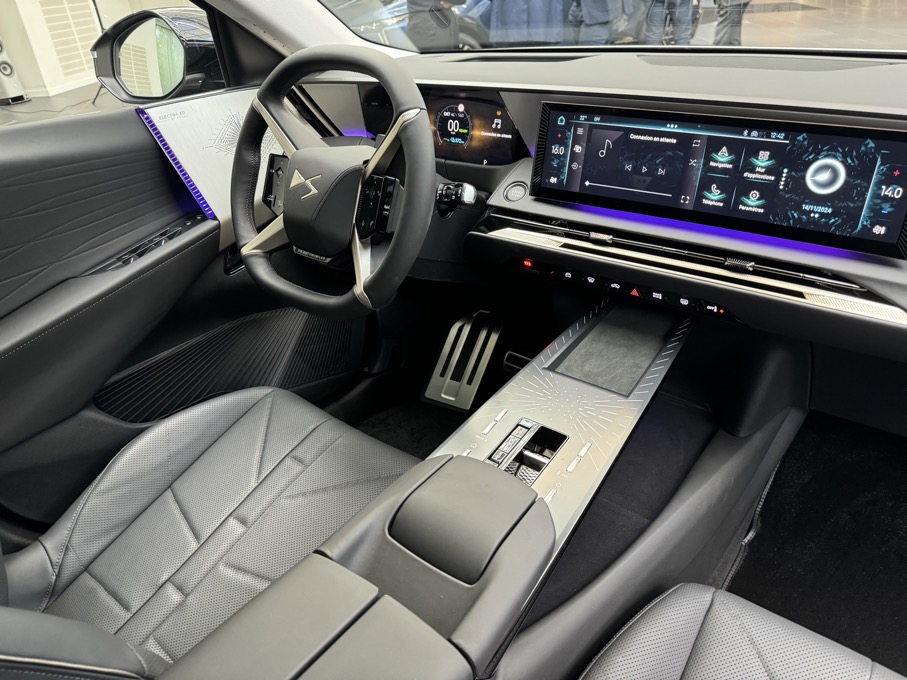 DS No 8 Review & Buying Guide 2025 | Electrifying