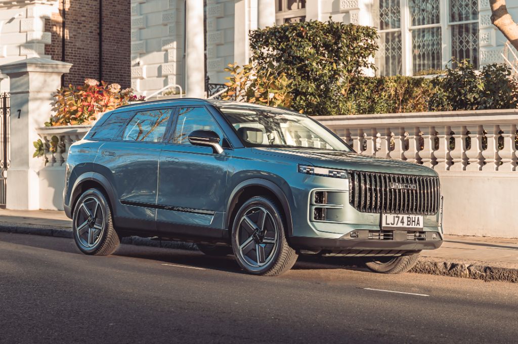 Battery size: 18.3 kWh Company car tax: 8% Emissions: 23 g/km Range: 56 ...