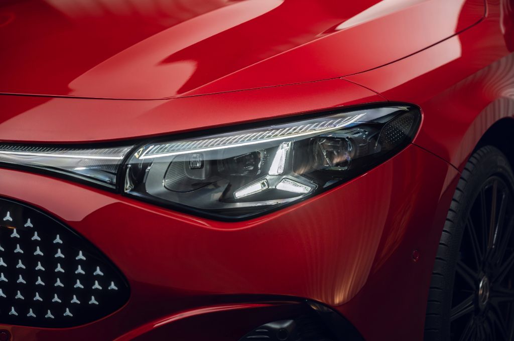 New Mercedes CLA Review: Price, Specs, Range & On Sale Date | Electrifying