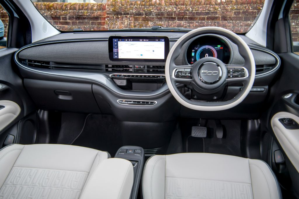 Fiat All-Electric 500 Range | Electrifying