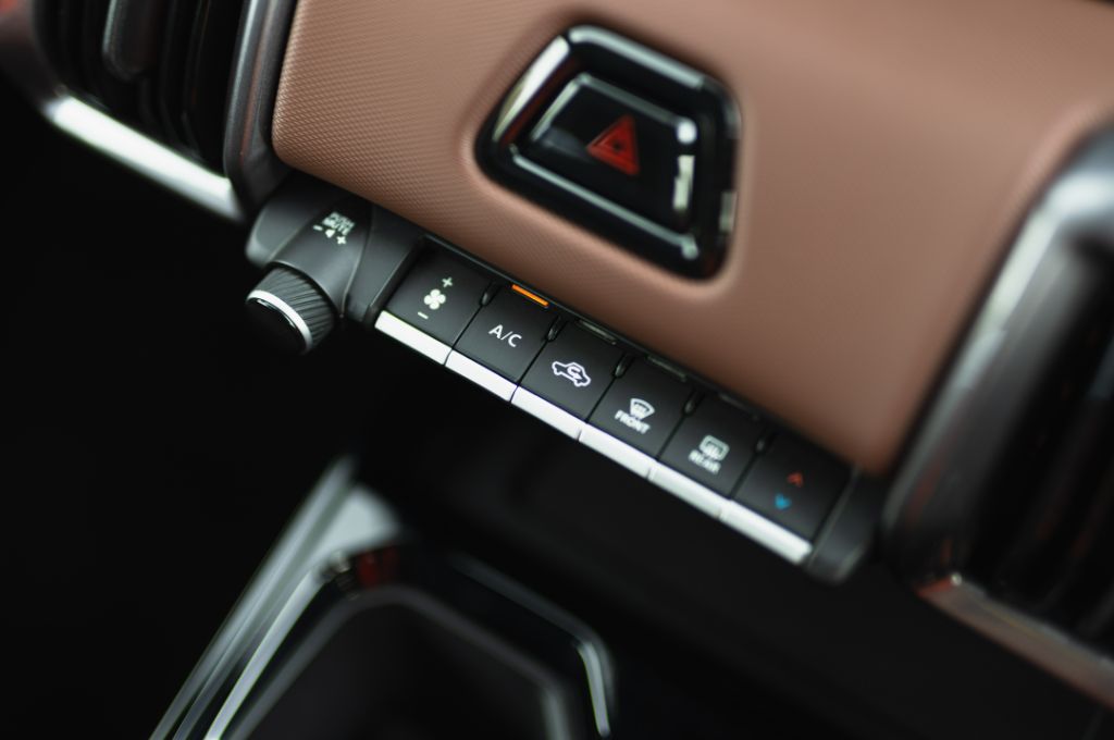 Suzuki e-Vitara Review & Buying Guide 2026 | Electrifying