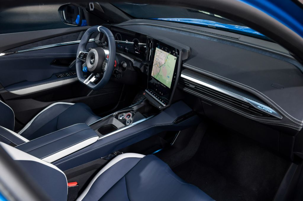 Alpine A390 Review & Buying Guide 2026 | Electrifying | Electrifying